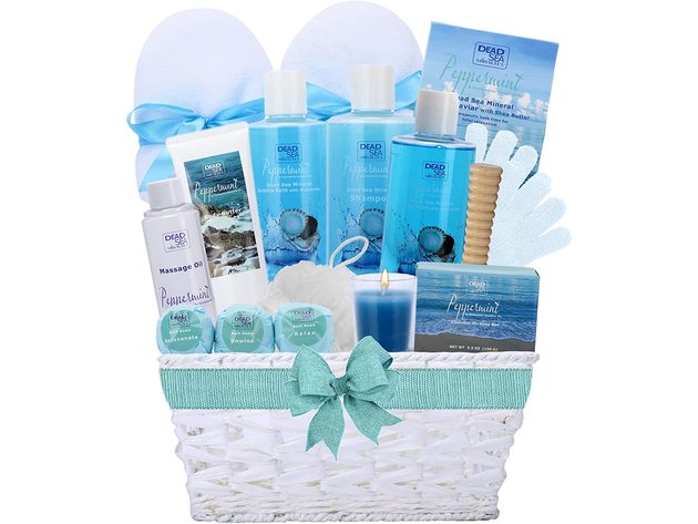 Deluxe Dead Sea Mineral Spa Basket Kit | StackSocial