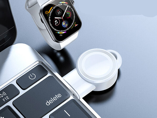 Apple Watch Portable USB Charger (White) | Macworld Shop